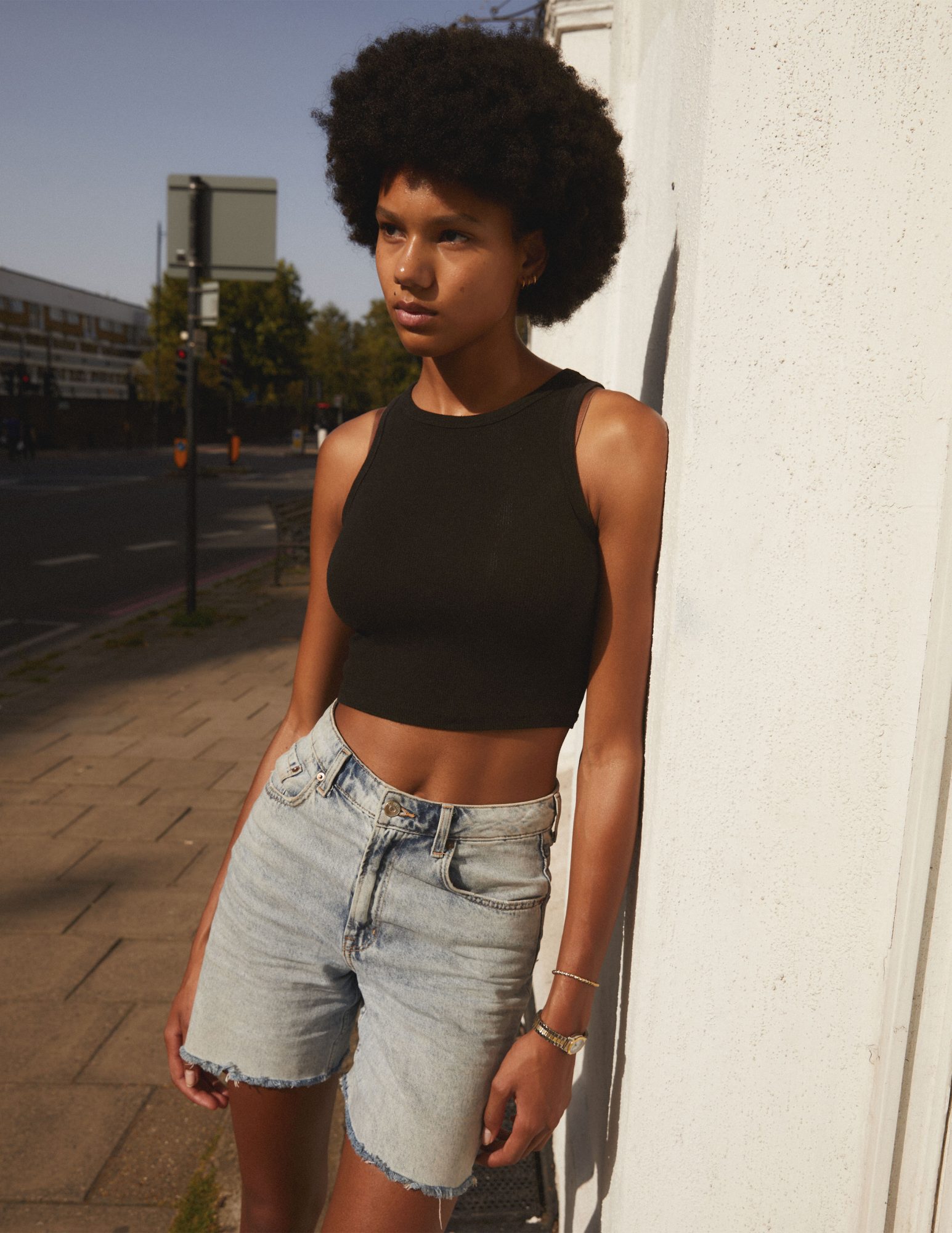 Tessa Cueva Massó - The Hive