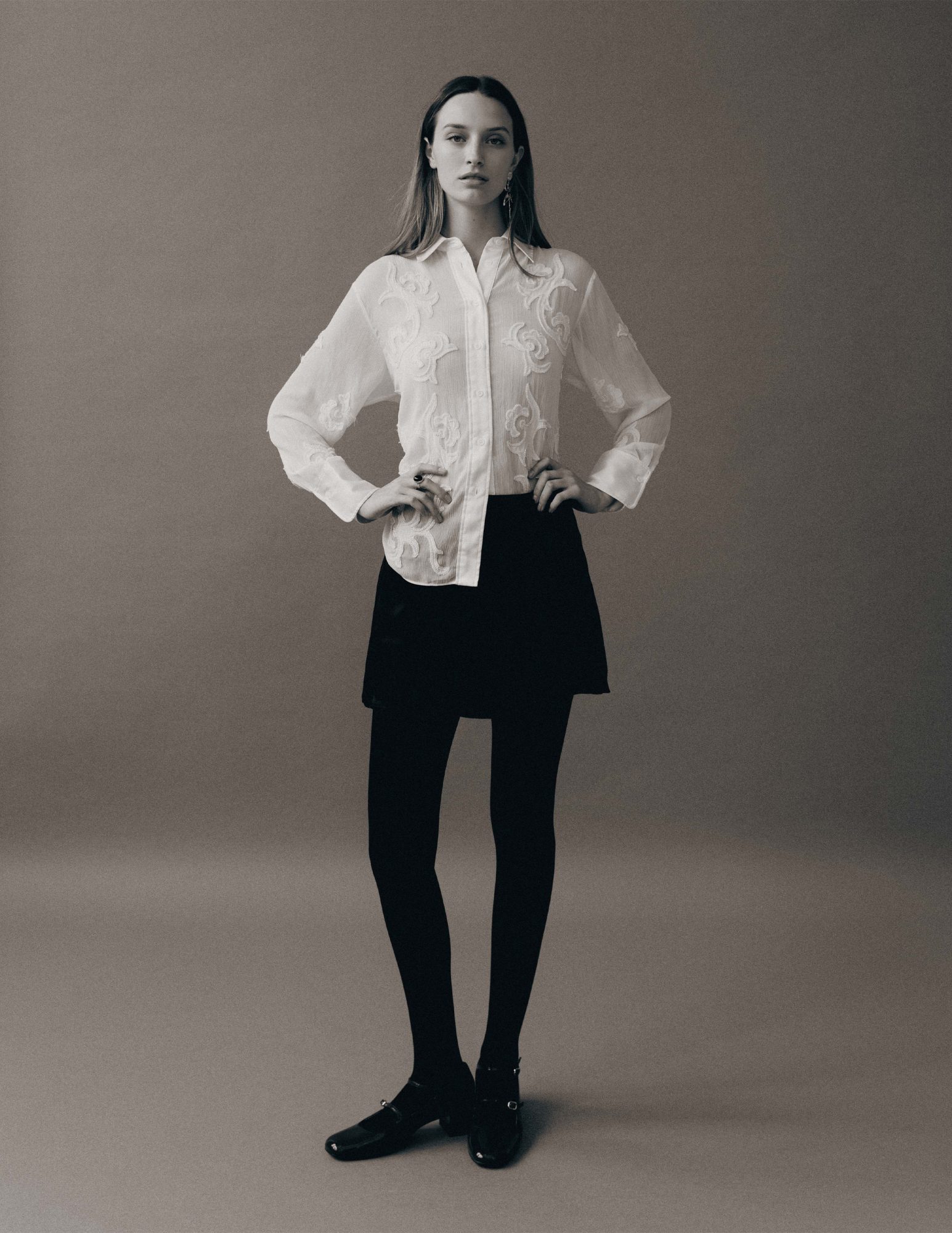 Isabelle Schilling - The Hive