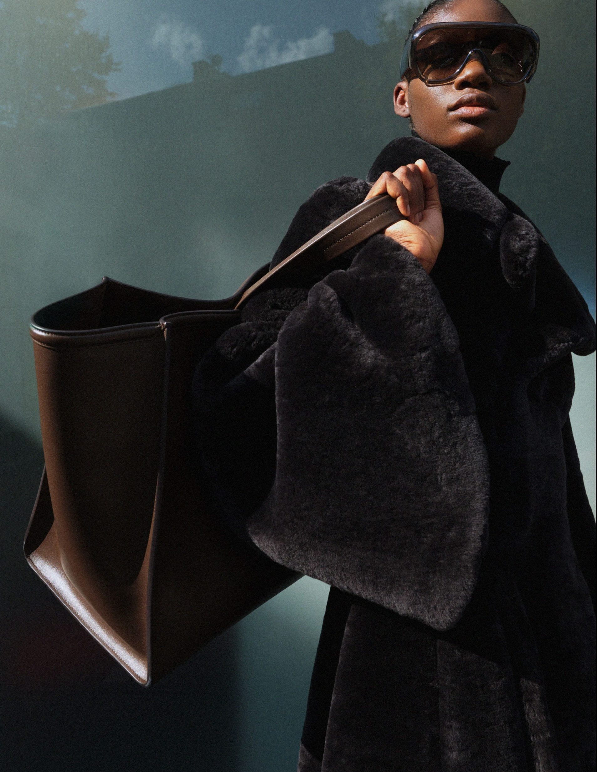 Deborah Akanni - The Hive
