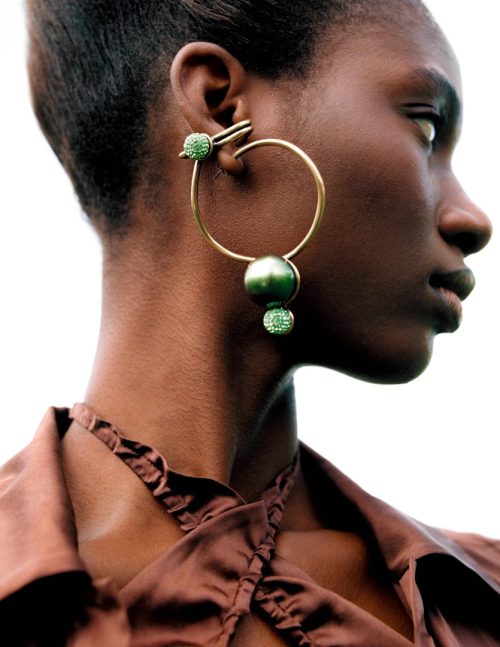 Deborah Akanni - The Hive
