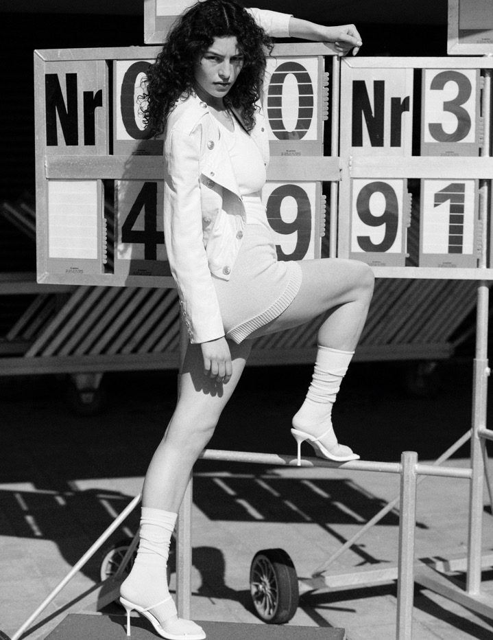 Phoebe Matthews - The Hive