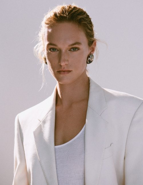 Madison Moehling - The Hive