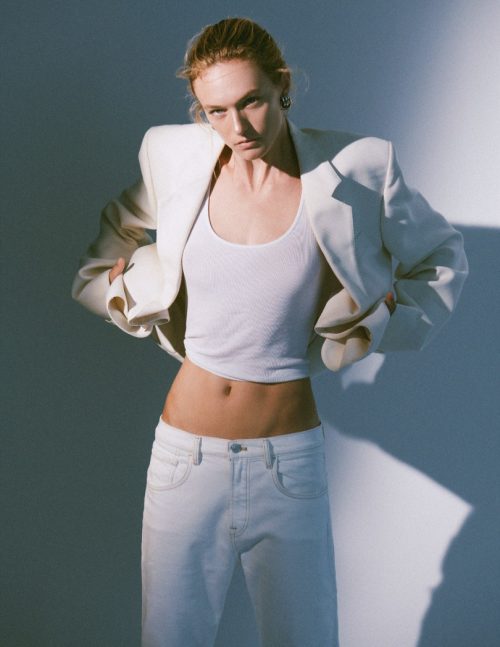 Madison Moehling - The Hive