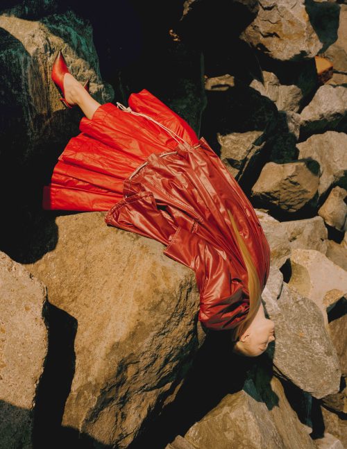 Elizabeth Yeoman - The Hive