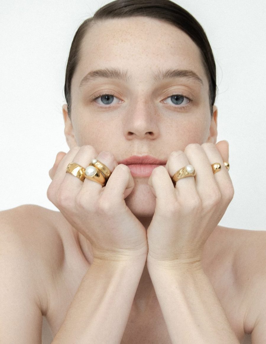 Cora Martens - The Hive