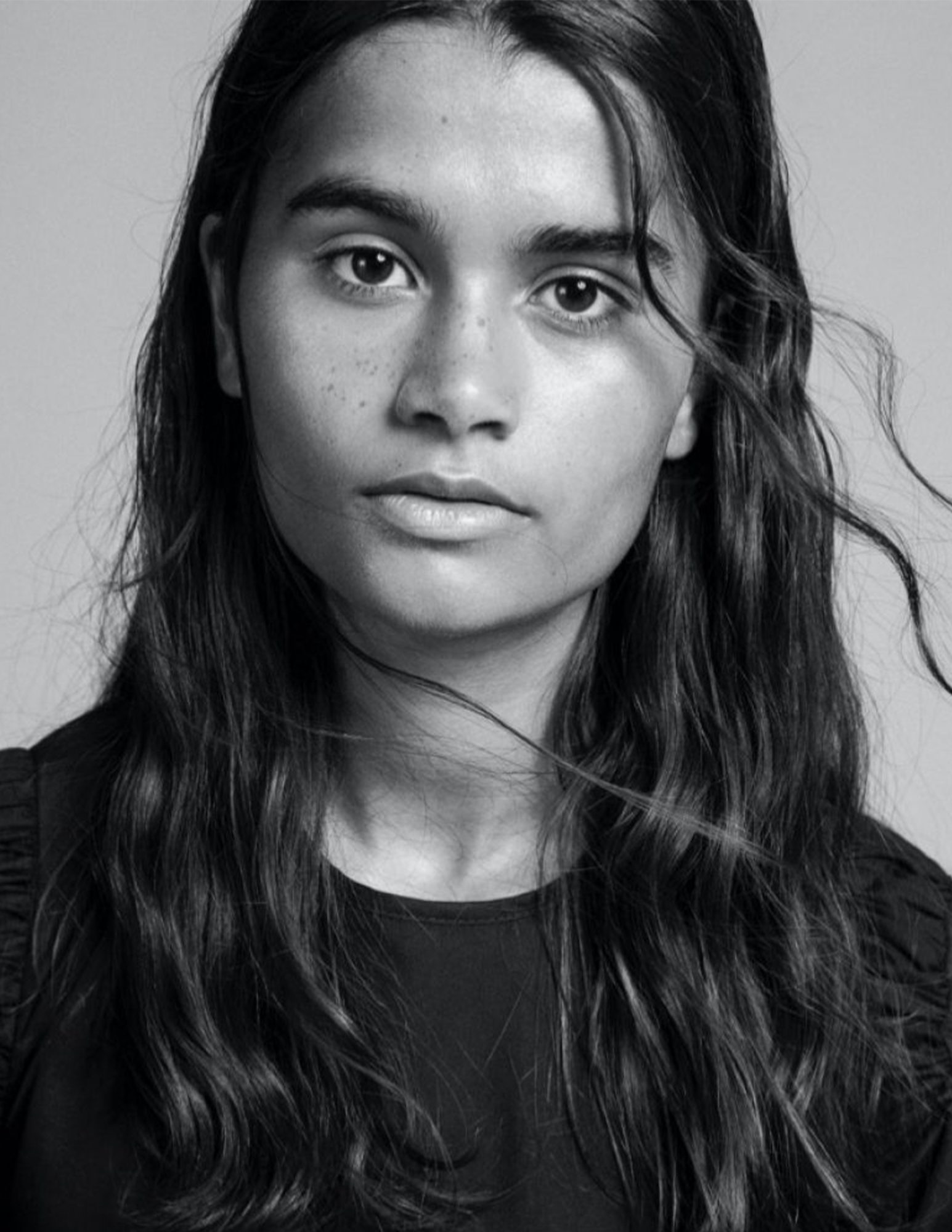 Lara Connor - The Hive