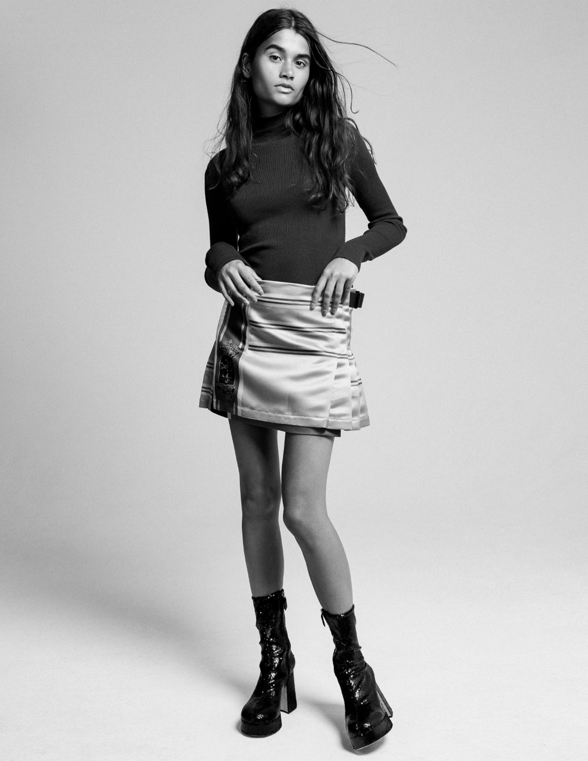 Lara Connor - The Hive