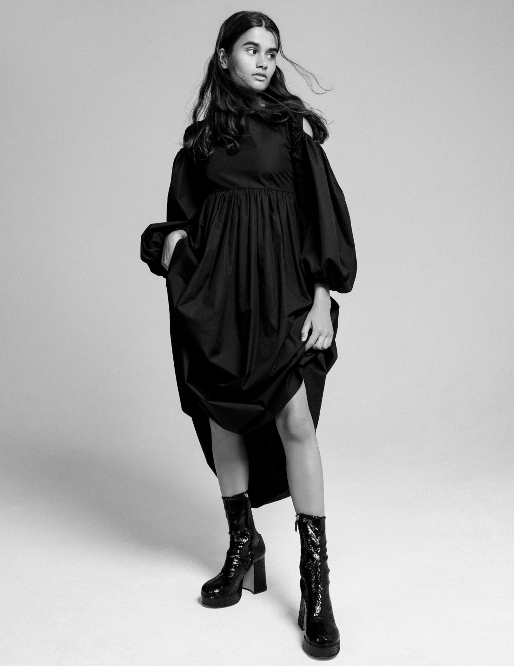 Lara Connor - The Hive