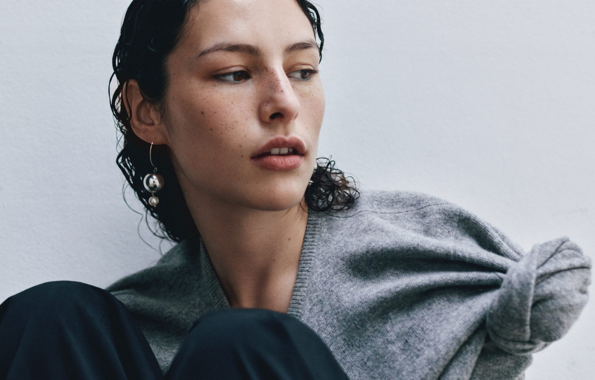 Phoebe Matthews - The Hive