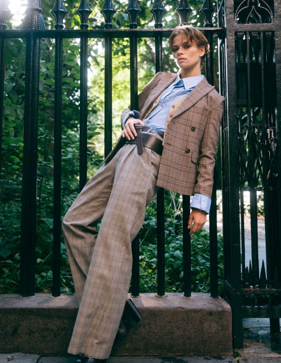 Lydia Burns - The Hive